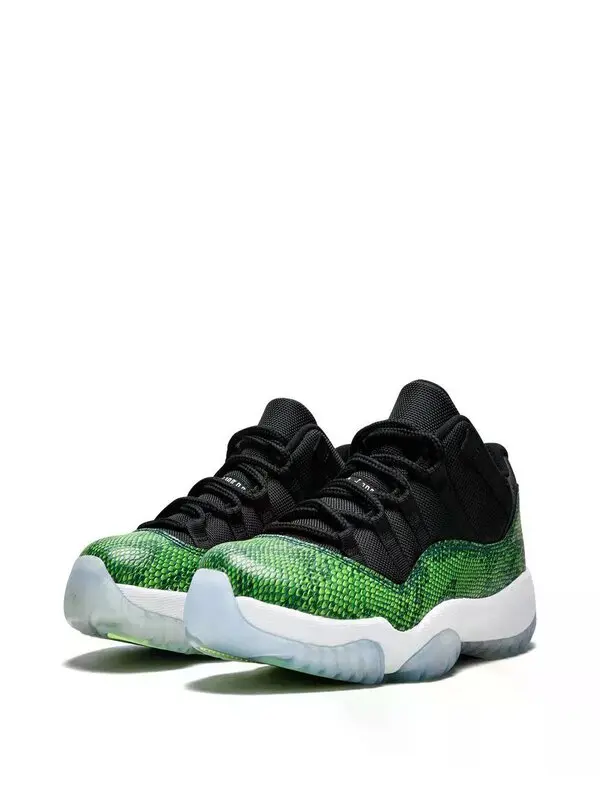 JORDAN Air 11 Retro Low Nightshade Sneakers - Black