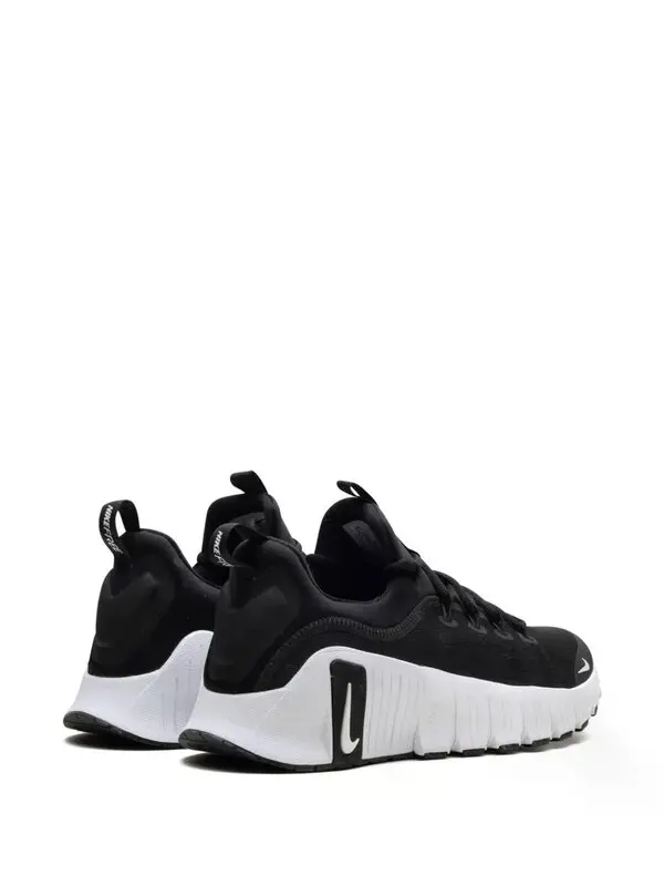 Nike Athletic Sneakers - Black