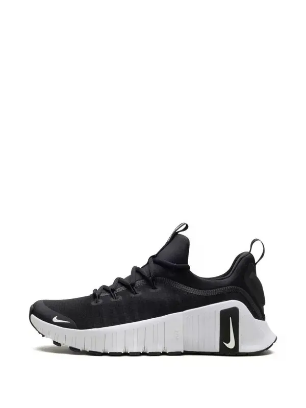 Nike Athletic Sneakers - Black