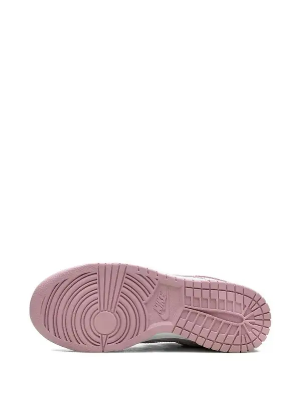 Nike Dunk Low Corduroy Sneakers - Pink