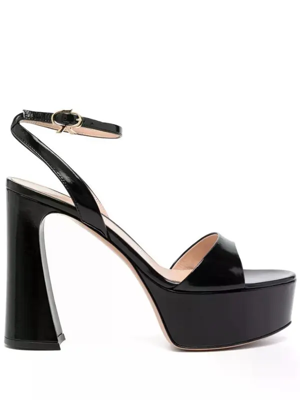 GIANVITO ROSSI Nancy Sandals - Black