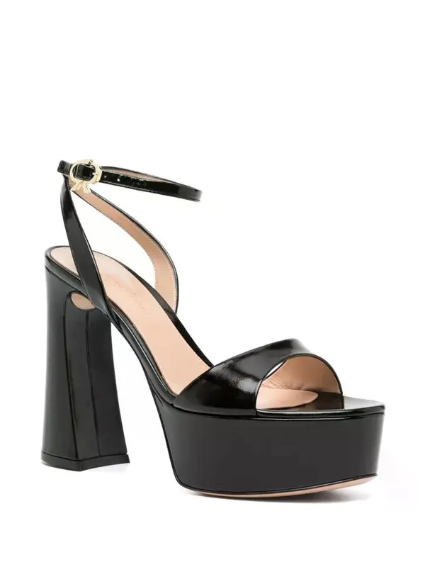 GIANVITO ROSSI Nancy Sandals - Black