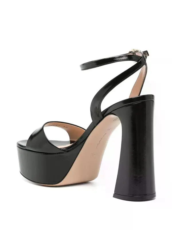 GIANVITO ROSSI Nancy Sandals - Black