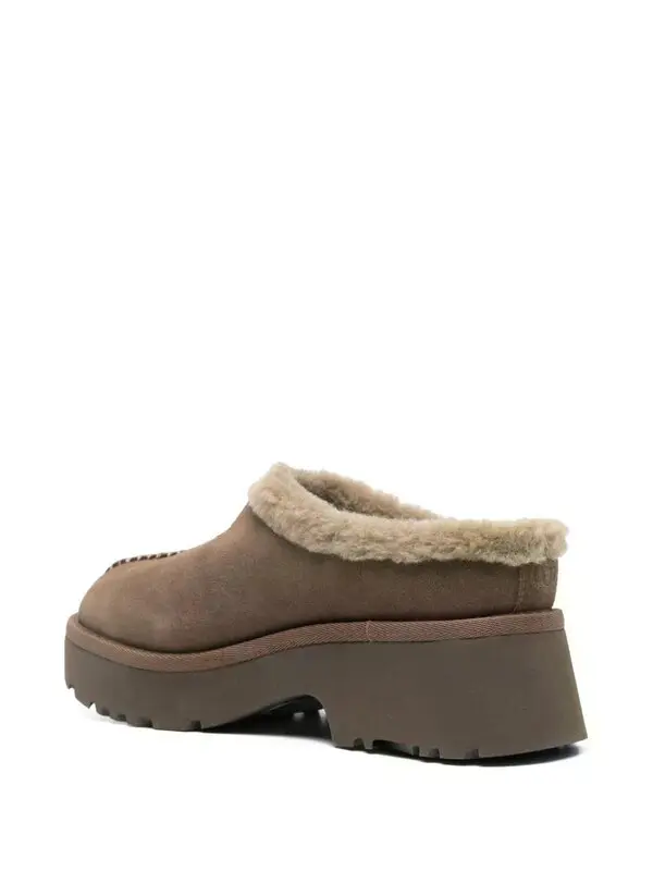 UGG Cozy Clogs