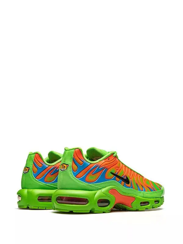 Nike X Supreme Air Max Plus Tn Sneakers - Green