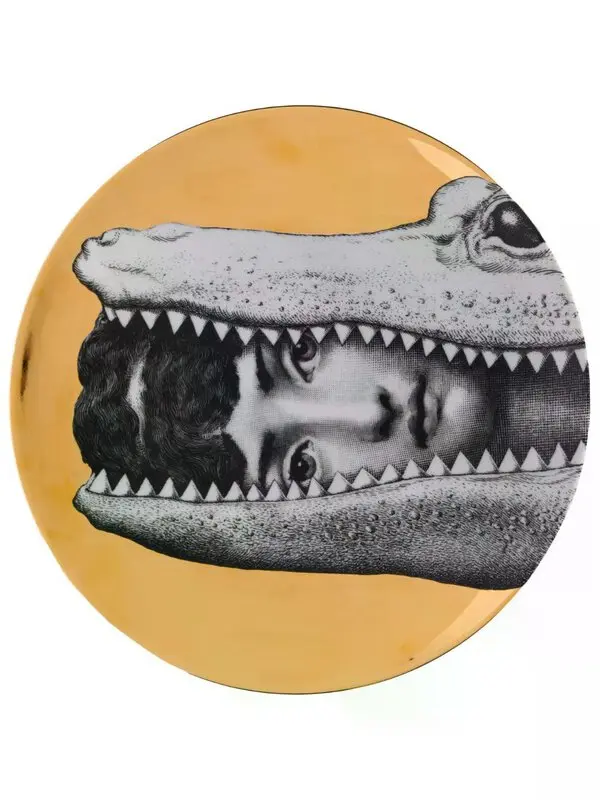 FORNASETTI Crocodile Portrait Plate