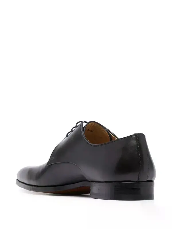 Magnanni Leather Oxford Shoes