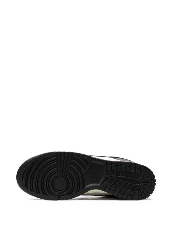 Nike Dunk Low Next Nature Sneakers - Brown