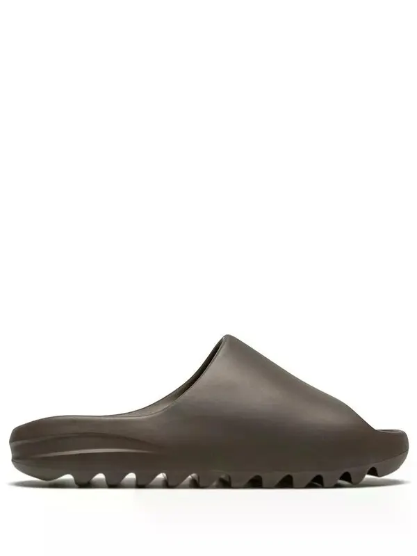 ADIDAS X YEEZY Yeezy Soot Slides - Brown
