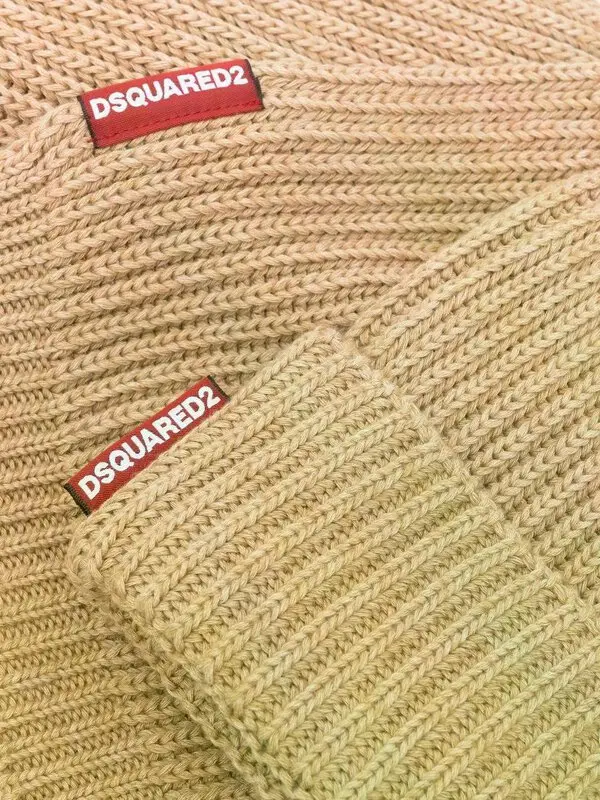 Dsquared2 Knitted Beanie Hat And Scarf Set
