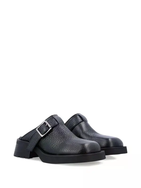 MIISTA Aroa Mules With Decorative Buckle