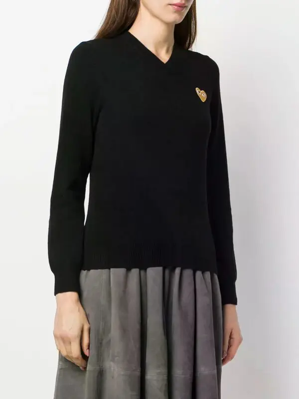 Play Comme Des Garcon Heart-patch V-neck Wool Sweater - Black