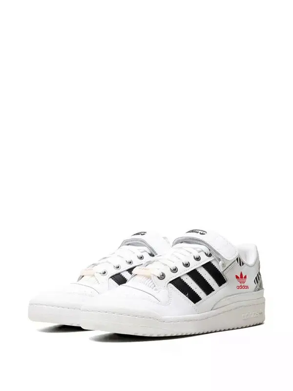 Adidas Forum Low Sneakers
