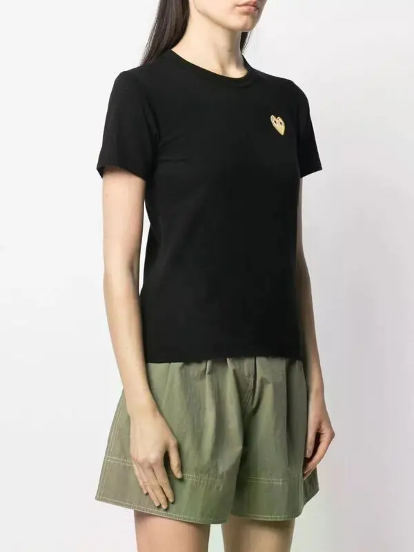 Play Comme Des Garcon Embroidered Heart T-shirt