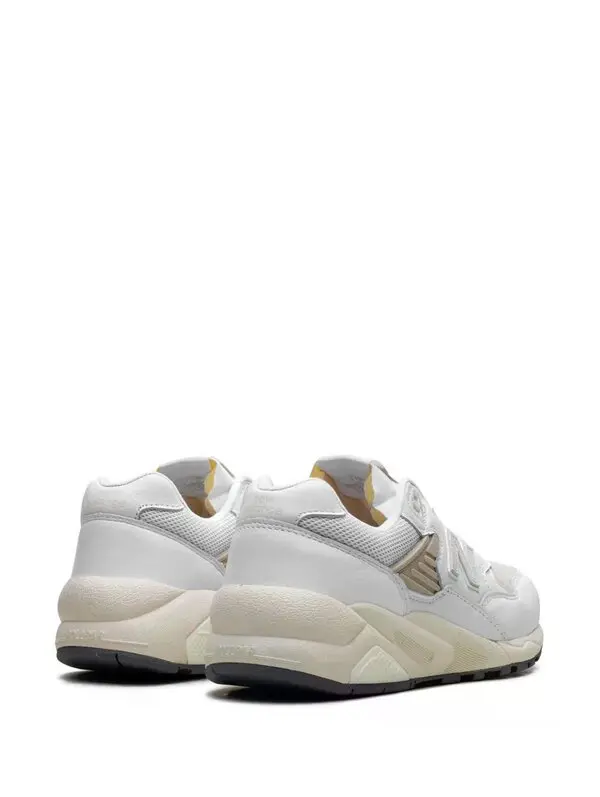 NEW BALANCE 580 Sneakers - White
