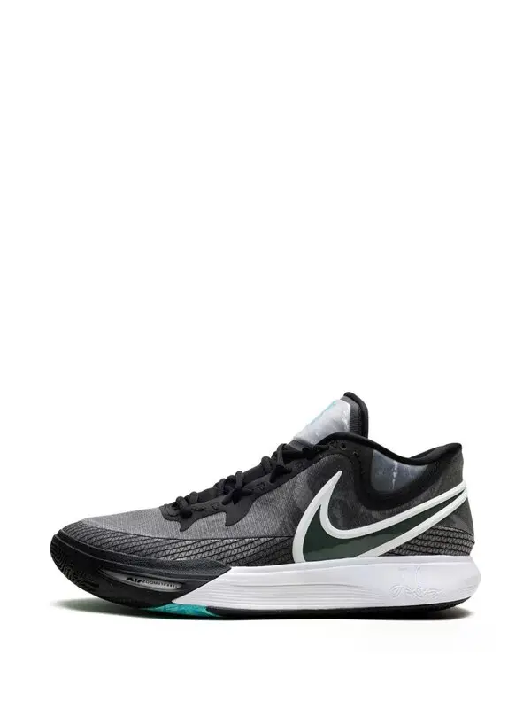 Nike Kyrie 8 Sneakers