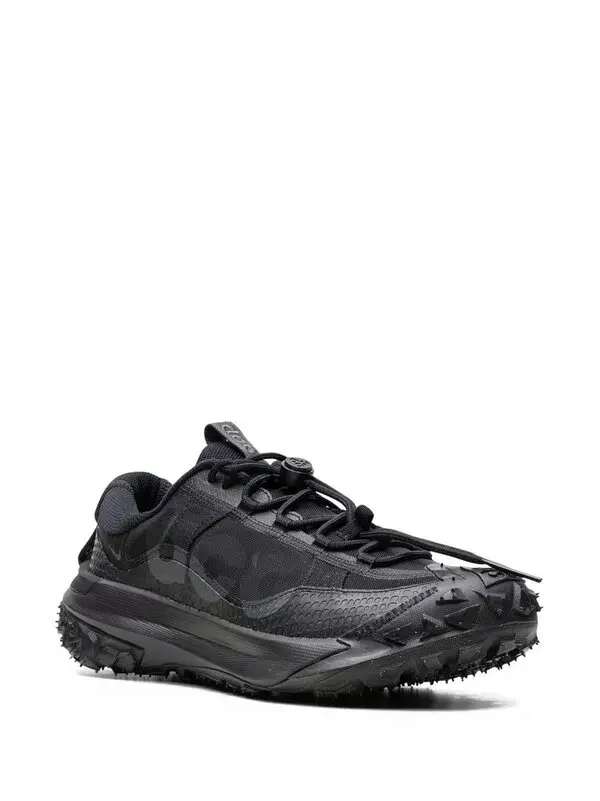 Nike Mountain Fly 2 Low Triple Sneakers - Black