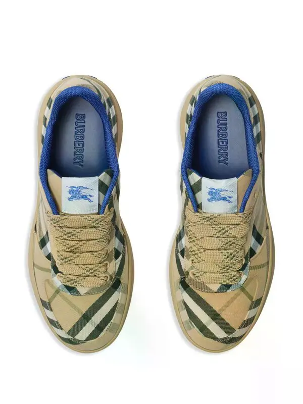 Burberry Terrace Sneakers - Neutrals