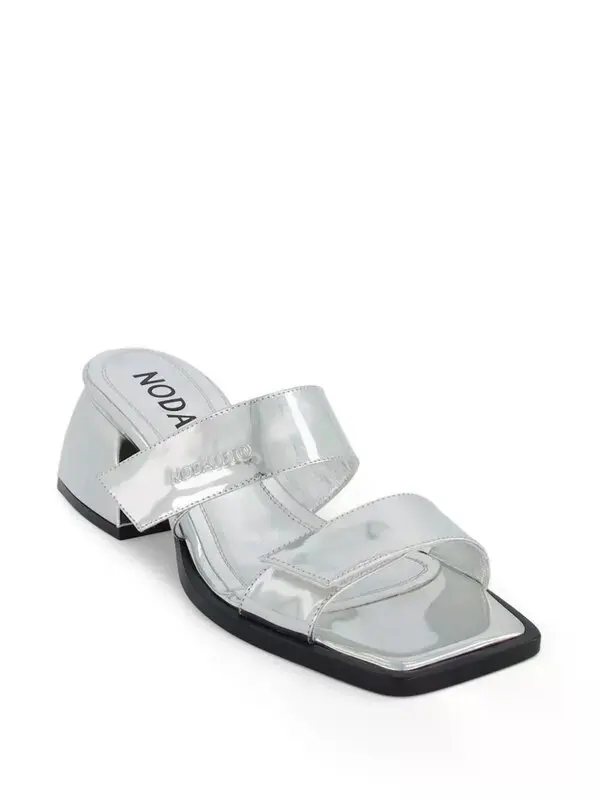 NODALETO Tone Leather Embossed Logo Sandals