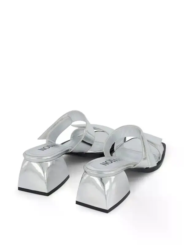 NODALETO Tone Leather Embossed Logo Sandals