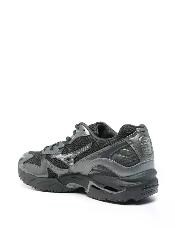 Mizuno Wave Rider Sneakers