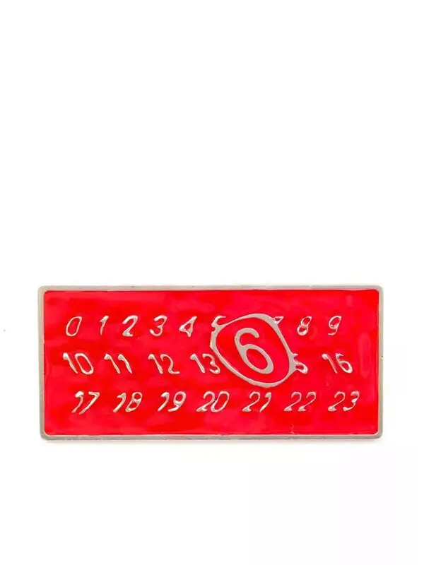 MAISON MARGIELA Wavy Logo-plaque Badge - Red