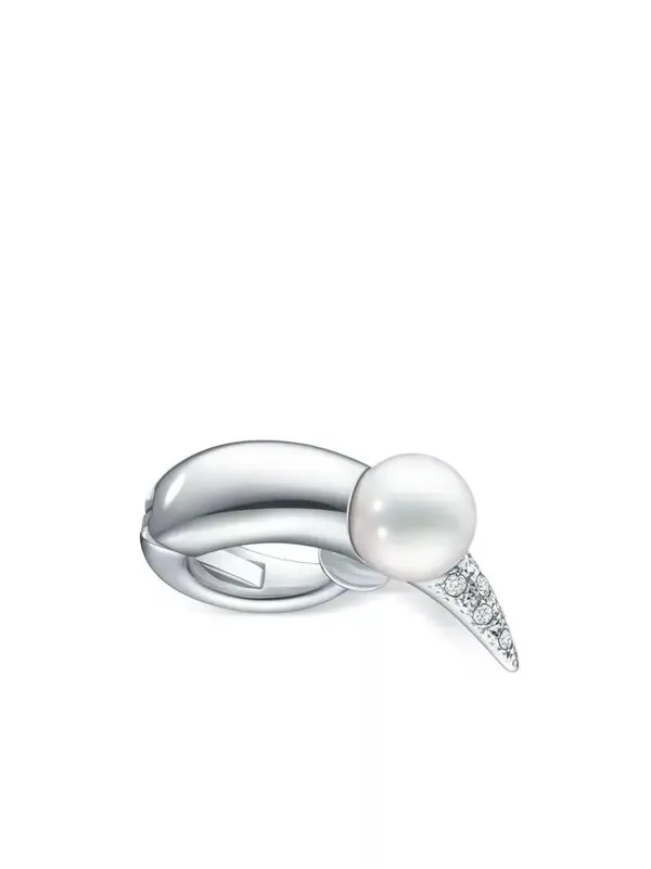 TASAKI 18kt White Gold Akoya Pearl And Diamond Danger Horn Plus Ear Cuff - Silver