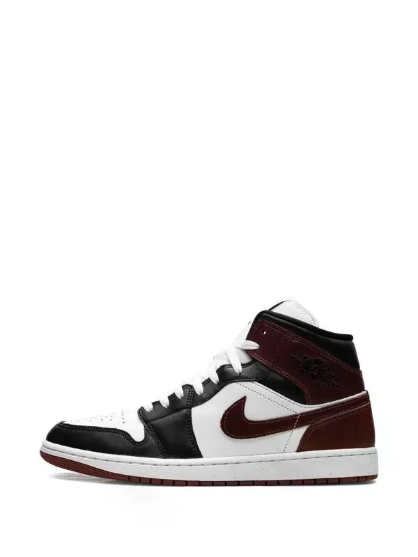 JORDAN 1 Mid Se Sneakers - White