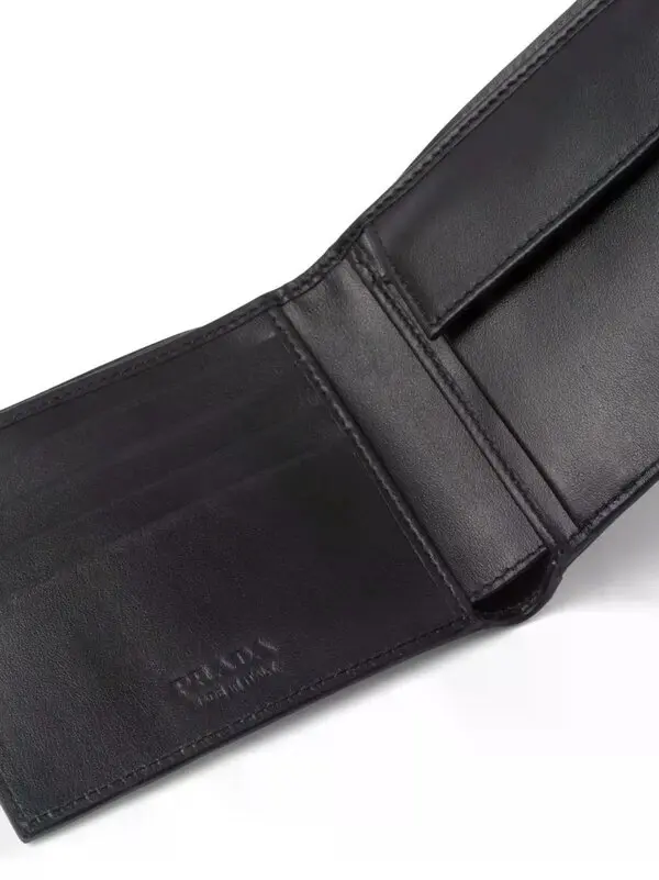 Prada Pebbled-texture Logo-plaque Wallet