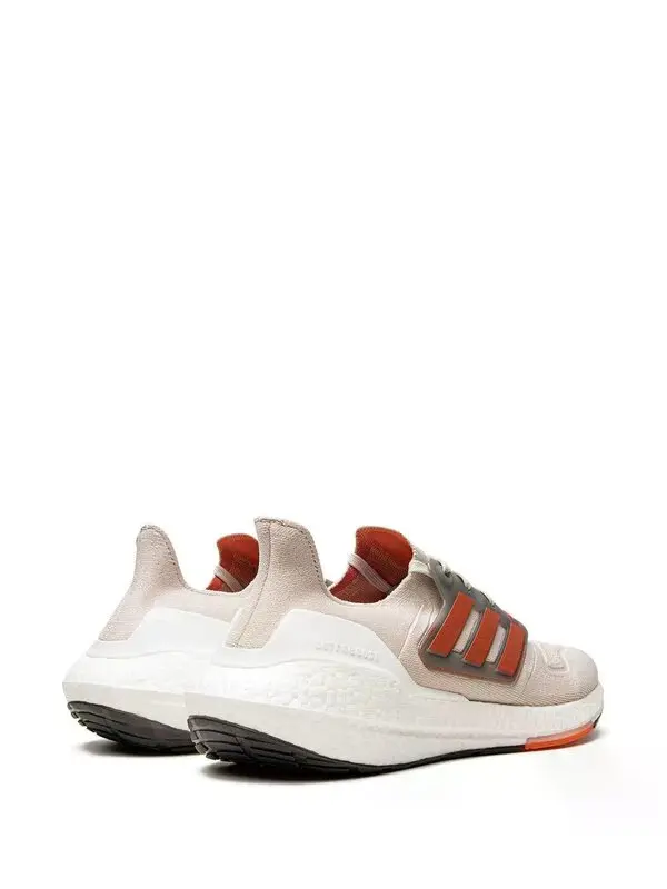 Adidas Ultraboost 22 Sneakers
