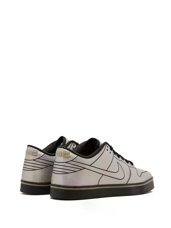 Nike Dunk Se Delorean Sneakers
