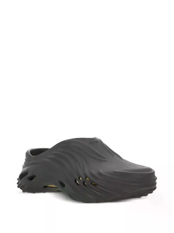 CROCS Echo Wave Slides - Black