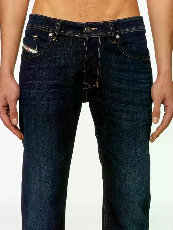 DIESEL® Larkee 1985 Regular Fit Jeans