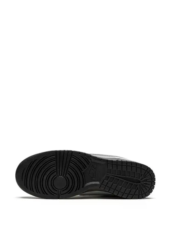 Nike Dunk Low Ironstone Sneakers