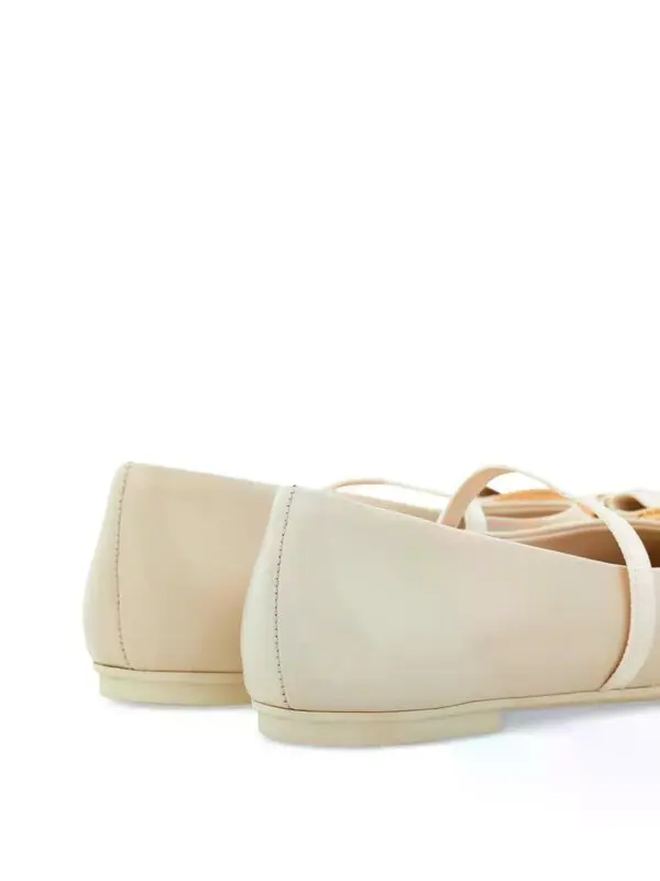 FERRAGAMO Vara Buckle-detail Ballet Flats - Neutrals
