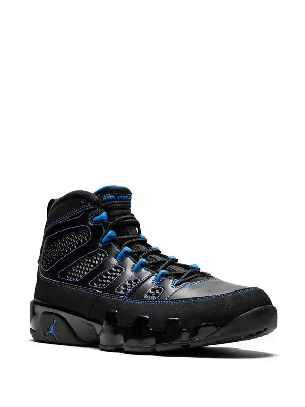 JORDAN Retro Sneakers - Black