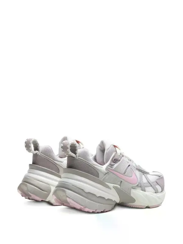 Nike V2k Run Valentine's Day 2025 Sneakers - Grey