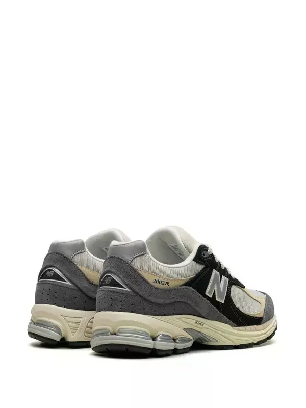 NEW BALANCE 2002r Suede Sneakers - Black