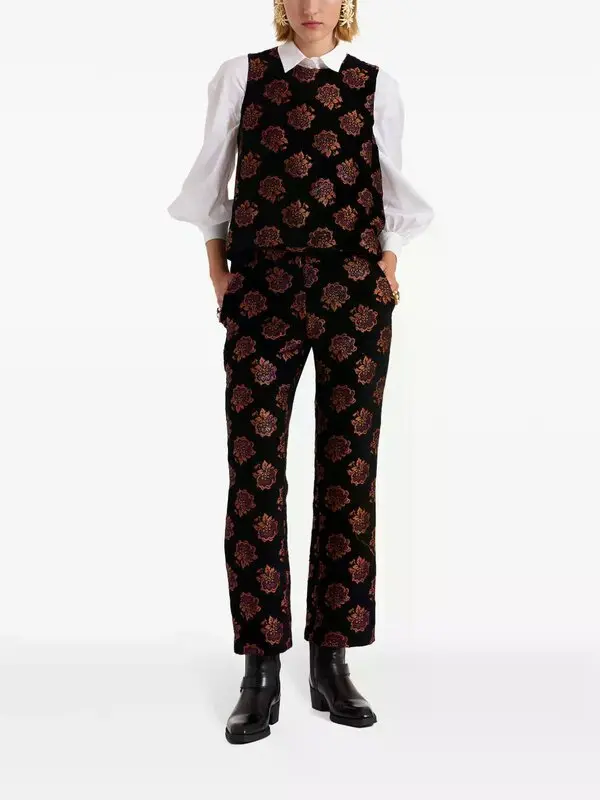 La DoubleJ 24/7 Cropped Flare Trousers