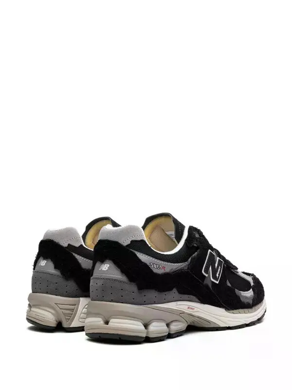 NEW BALANCE 2002r Protection Pack Sneakers