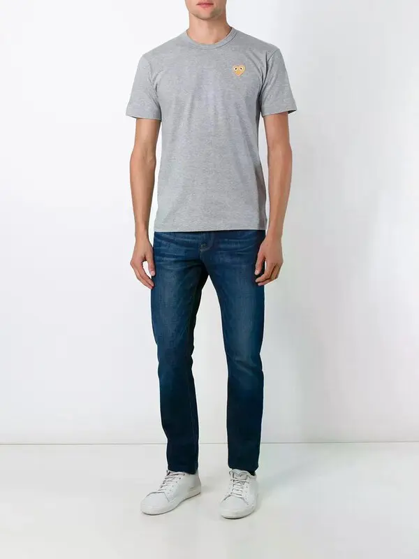 Play Comme Des Garcon Heart-patch T-shirt - Grey