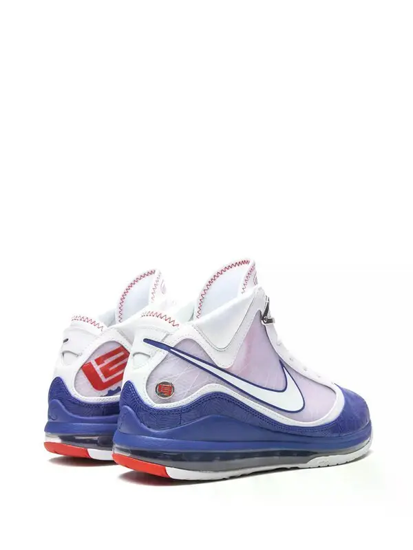 Nike Air Max Lebron 7 Sneakers