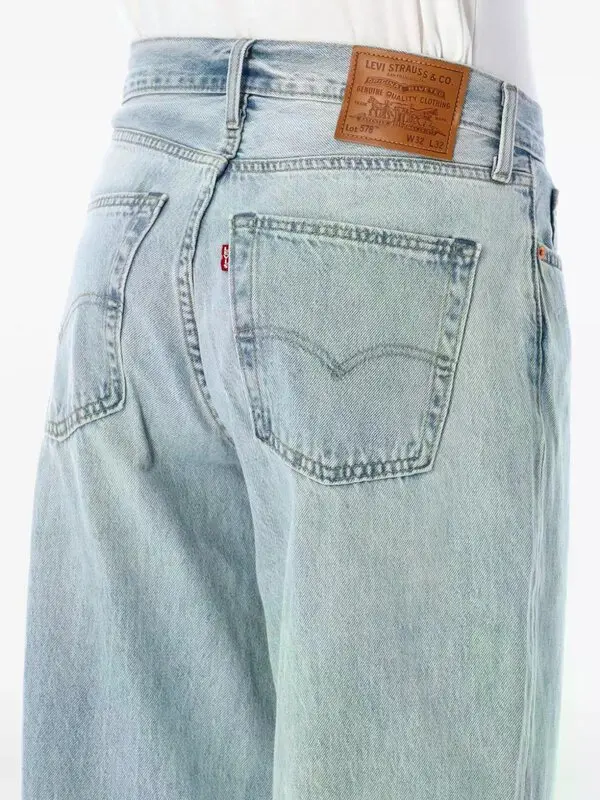 LEVI'S Cropped Jeans