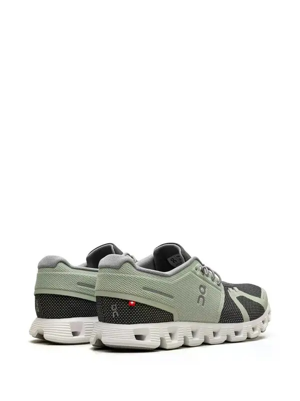 On Cloud 5 Sneakers