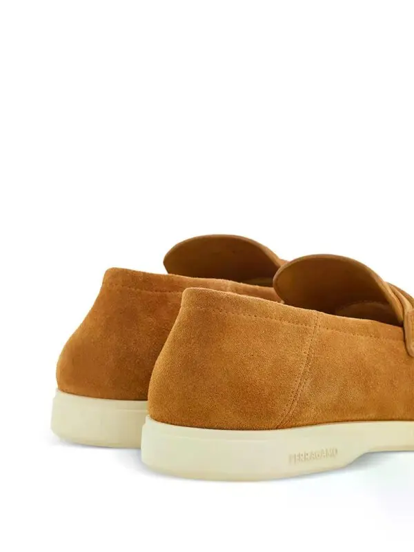 FERRAGAMO Gancini Buckle Leather Loafers - Neutrals