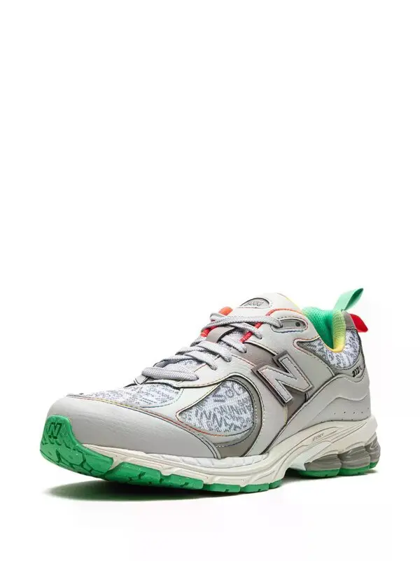 NEW BALANCE X Ganni 2002r Sneakers
