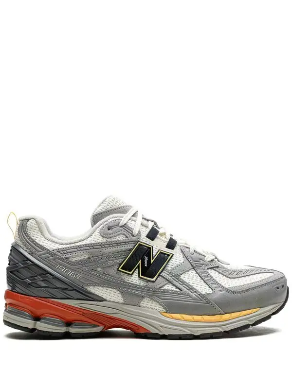 NEW BALANCE X The Whitaker Group 1906u Sneakers - Grey
