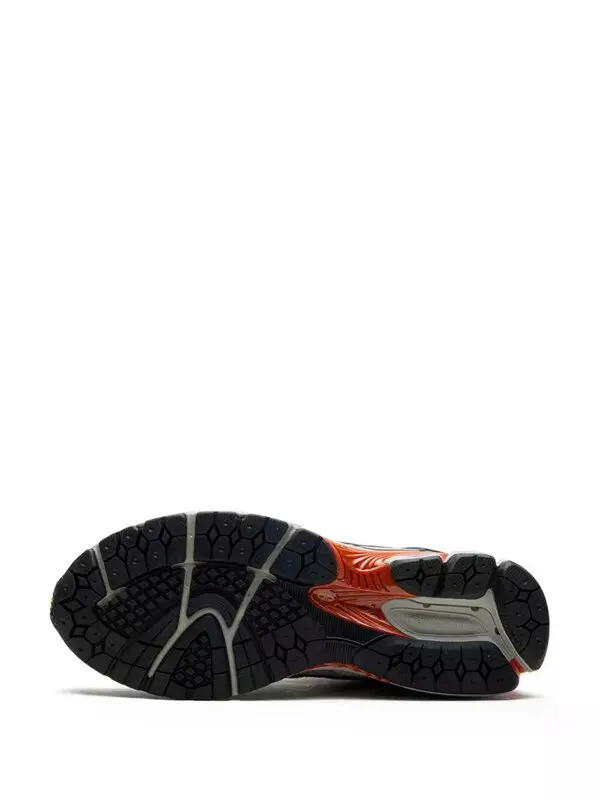 NEW BALANCE X The Whitaker Group 1906u Sneakers - Grey