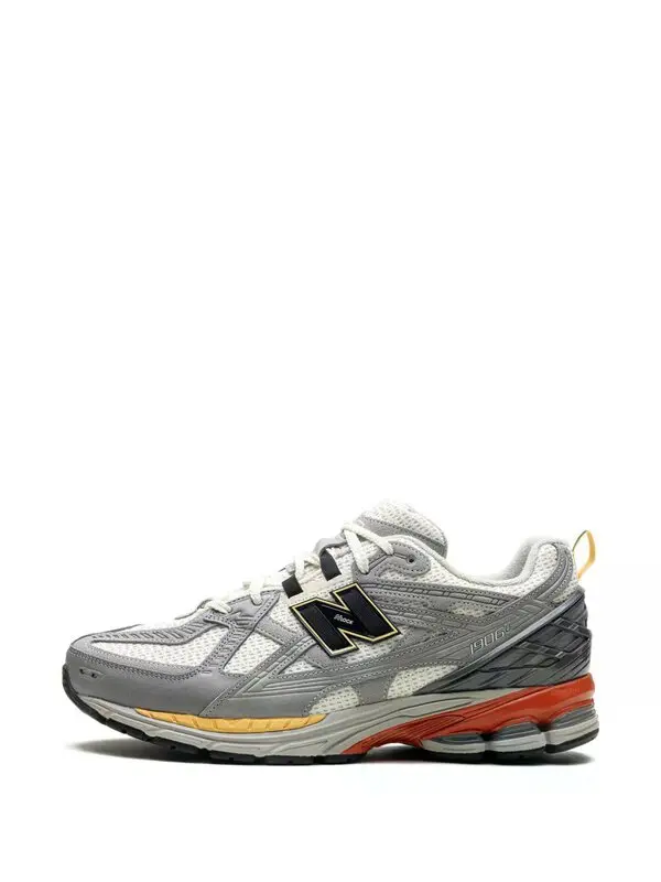 NEW BALANCE X The Whitaker Group 1906u Sneakers - Grey