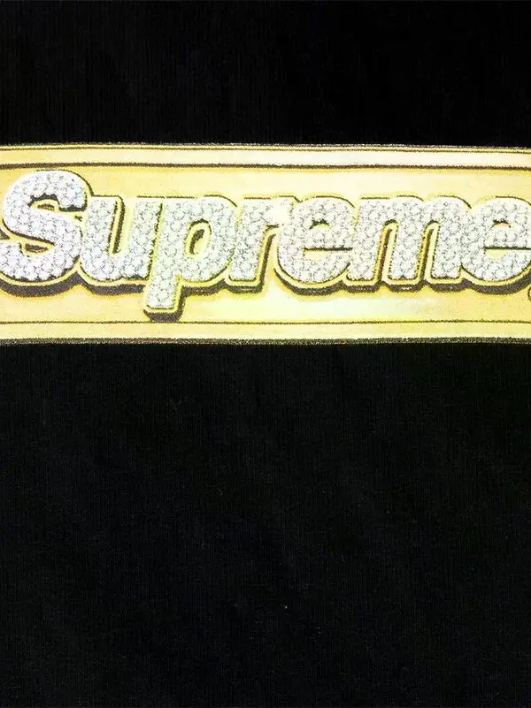 Supreme Logo Hoodie - Black